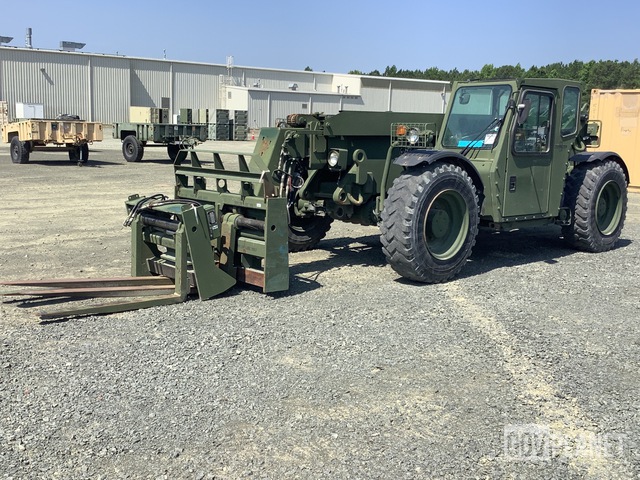 Surplus 2017 Oshkosh MMV3 Rough Terrain Forklift in Butner, North ...