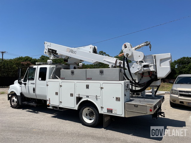 Surplus Altec AT40M Boom on 2013 International TerraStar 4x2 Extended ...