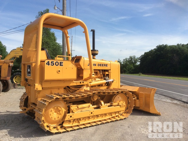 1986 John Deere 450 E Crawler Dozer in Red Bud, Illinois, United States ...