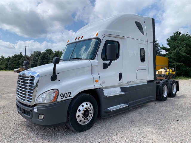 Truck Tractors Quad/A Sleeper Truck Tractor S/A Sleeper Truck Tractor T ...