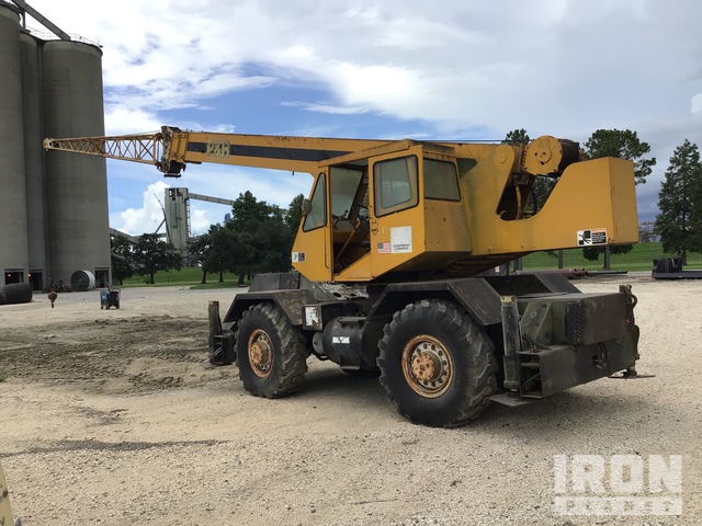 1981 P & H Omega 15T 15 ton 4x4x4 Rough Terrain Crane in Convent ...