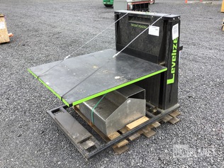 Surplus Diverse Manufacturing Solutions Levelizer Self-Leveling Work ...