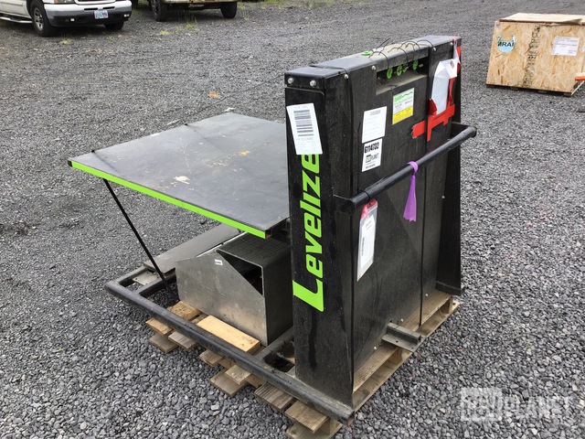 Surplus Diverse Manufacturing Solutions Levelizer Self-Leveling Work ...