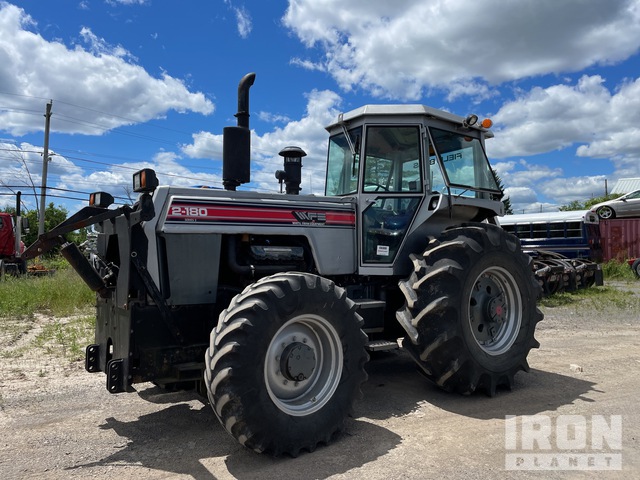 White 2-180 4WD Tractor, MFWD Tractor