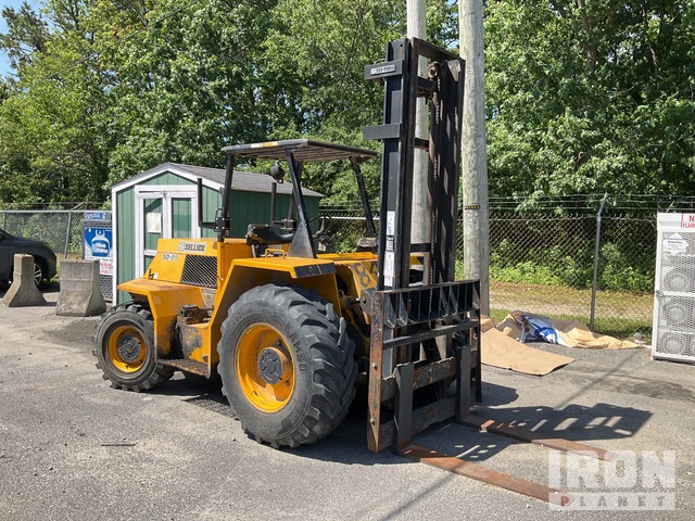 Sellick SD-80 8000 lb 4x2 Rough Terrain Forklift in Pleasantville, New ...