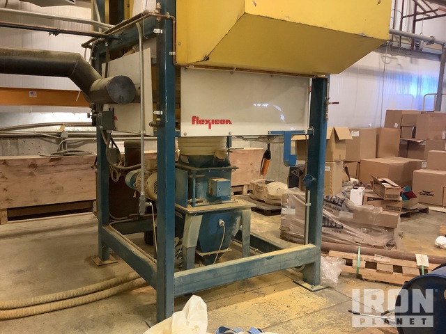 Flexicon Electric Industrial Bag Unloader in Merrillan, Wisconsin ...