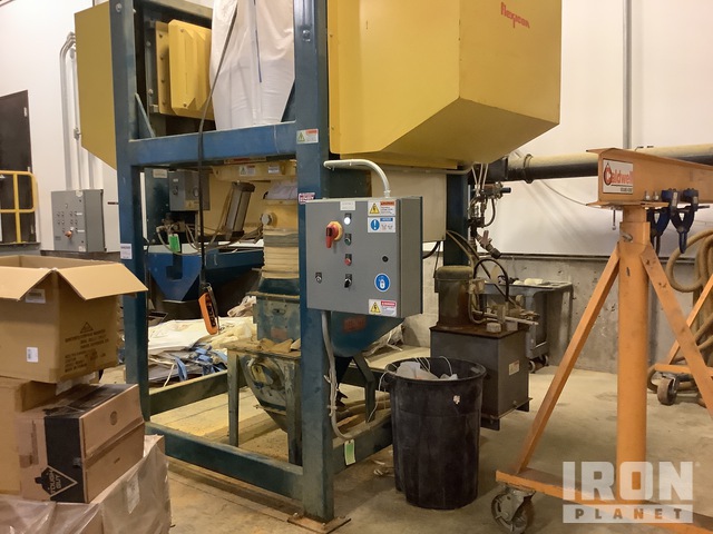 Flexicon Electric Industrial Bag Unloader in Merrillan, Wisconsin ...
