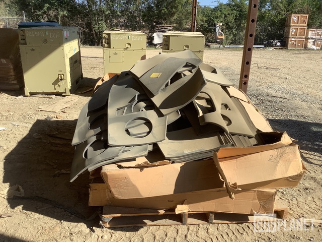 Surplus (118) Navistar Defense 3113686C1 Roof Upholstery Cushioning ...