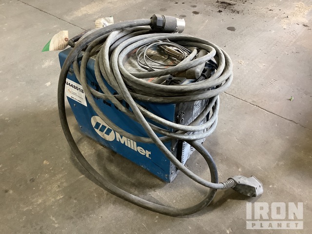 2008 Miller Spectrum 1000 DC Plasma Cutting System in Joliet, Illinois ...
