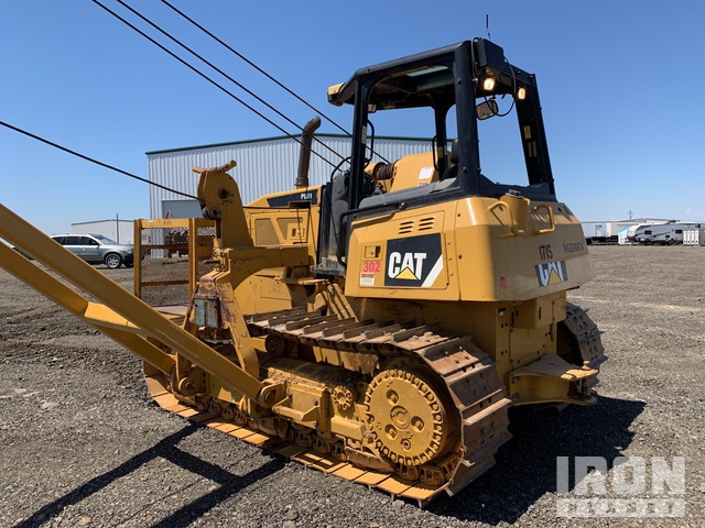 2015 Cat PL61 Pipelayer in Bakersfield, California, United States ...