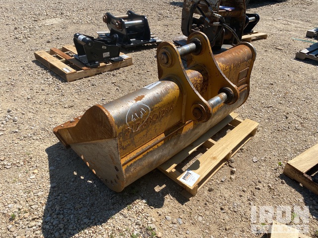 Cat 60 in Ditching Excavator Bucket - Fits Cat 324-326-329-330LR-312 ...