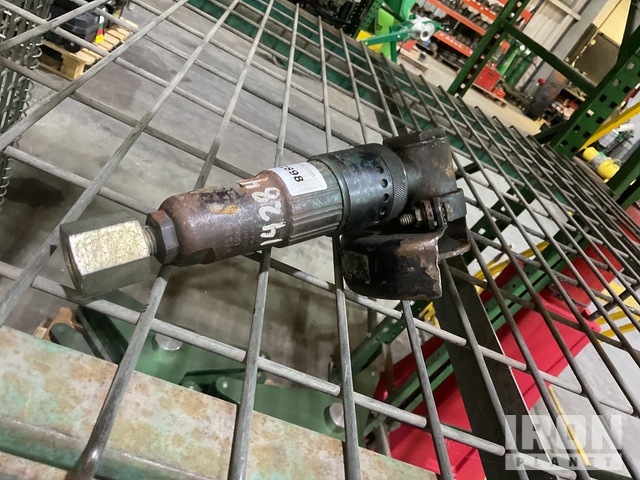 1998 Cleco 136GLS115RA Pneumatic Angle Grinder in Pasadena, Texas ...