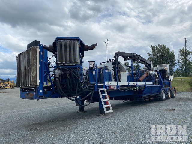 2004 Peterson DDC5000H Tri/A Wood Chipper in Chilliwack, British ...