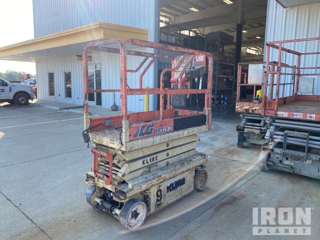 2000 JLG 1932-E2 Electric Scissor Lift in Belden, Mississippi, United ...