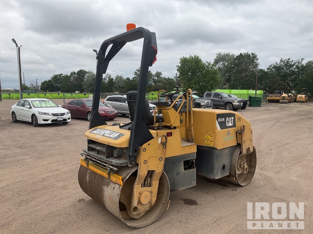 2006 Cat CB-334E Double Drum Roller in Henderson, Colorado, United ...