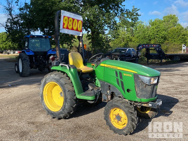 2018 John Deere 3025E 4WD Tractor in Brookshire, Texas, United States ...