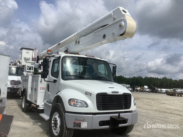 2020 Altec AA55 55 ft on 2021 Freightliner M2 106 4x2 Bucket Truck in ...