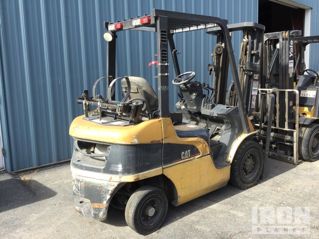 2006 CAT P5000 Pneumatic Tire Forklift in Las Vegas, Nevada, United ...