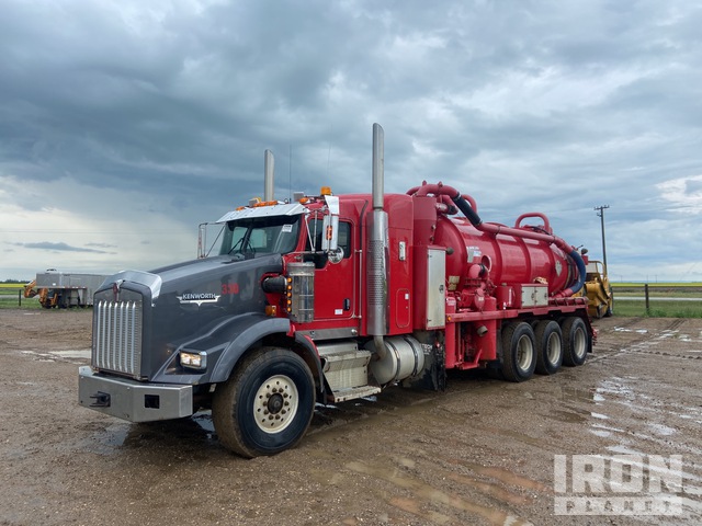 2005 Westech on 2006 Kenworth T800 8x6 Sleeper Vacuum Excavator Truck ...