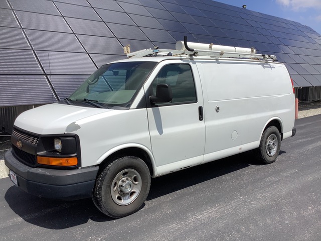 Government Step Vans & Cargo Vans | GovPlanet