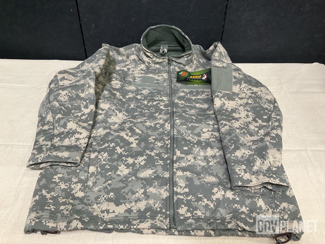 Surplus (12) Massif Mountain Gear ELEMENTS Jackets in North Las Vegas ...