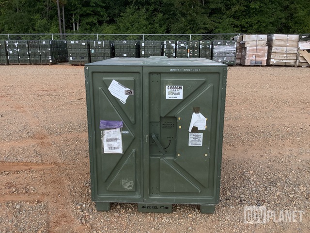 Surplus Plastics Research 102440 Pallet Container in Albany, Georgia ...