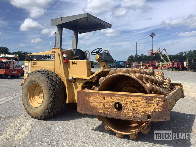 1999 Cat CP-563C Padfoot Drum Compactor in Lebanon, Tennessee, United ...