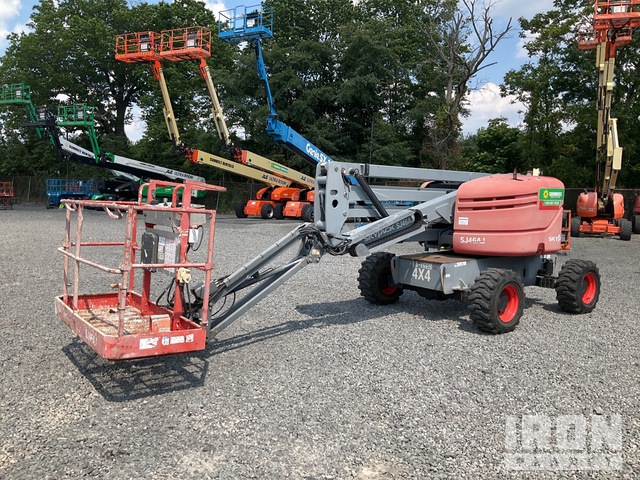 2014 Skyjack SJ46AJ 4WD Diesel Articulating Boom Lift in South ...