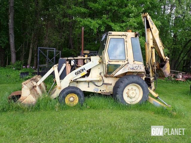 Case 680H Backhoe Loader in Mercer, Pennsylvania, United States ...