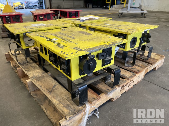 Quantity of (4) Cooper Wiring Devices Rhino Box Distribution Center in ...