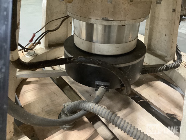 Surplus Discon 1800 Three Axis Mount in Chambersburg, Pennsylvania ...