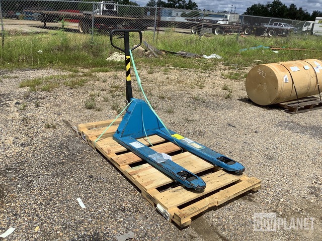Surplus Pallet Jack in Saraland, Alabama, United States (GovPlanet Item ...