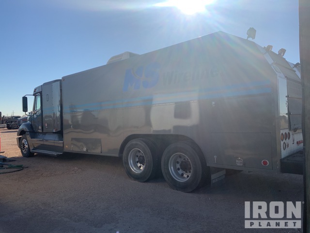 2001 Freightliner Columbia Sleeper Wireline Logging Truck in Midland ...