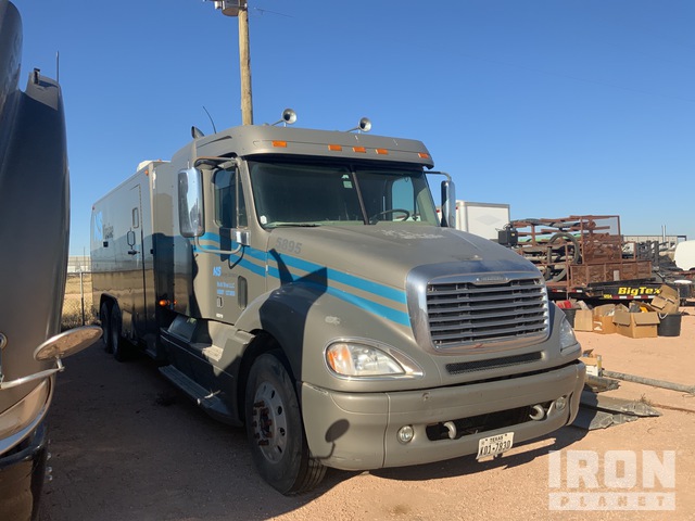 2001 Freightliner Columbia Sleeper Wireline Logging Truck in Midland ...