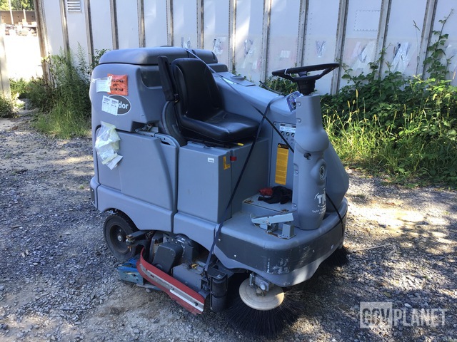 Surplus Nilfisk Advance Condor 4530C Floor Scrubber in Chambersburg ...