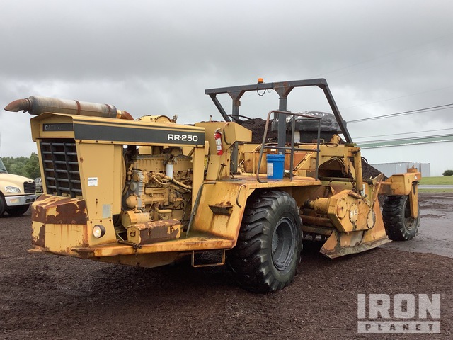 1989 Cat RR-250 Wheel Soil Stabilizer Reclaimer in Selbyville, Delaware ...