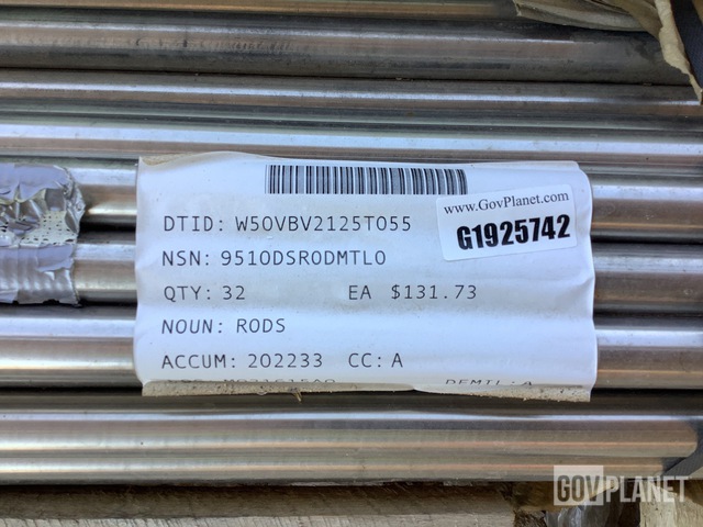 Surplus (39) 11' Rigid PVC Non-Metallic Conduits & (32) Metal Rods in ...