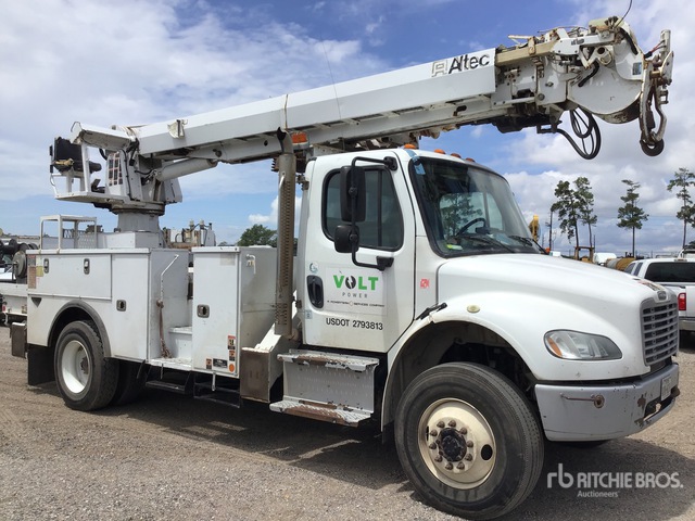 2016 Altec DM47 on 2017 Freightliner M2 106 4x4 Digger Derrick Truck in ...
