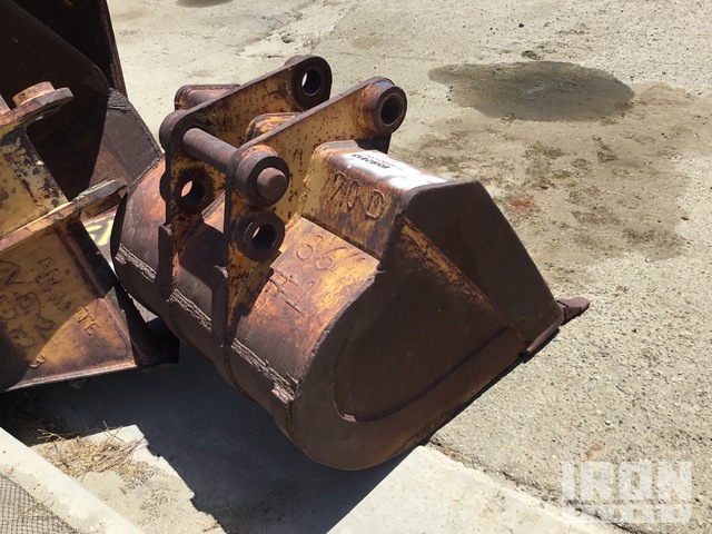 36 in Backhoe Loader Bucket - Fits John Deere 710 D in Indio ...