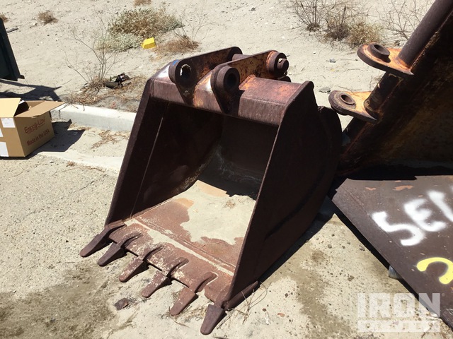 36 in Backhoe Loader Bucket - Fits John Deere 710 D in Indio ...