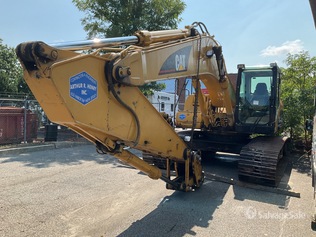 Cat 325CL Tracked Excavator in Islandia, New York, United States ...