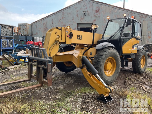 2004 Cat TH560B Telehandler in Bronx, New York, United States ...