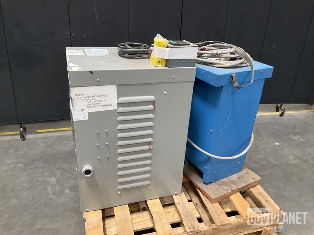Surplus (1) Staco 6020E-3Y Transformer & (1) Powerformer 223-003-256 ...