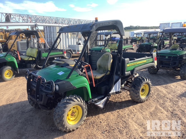 2016 John Deere Gator 4x4 Utility Vehicle in Eau Claire, Wisconsin ...