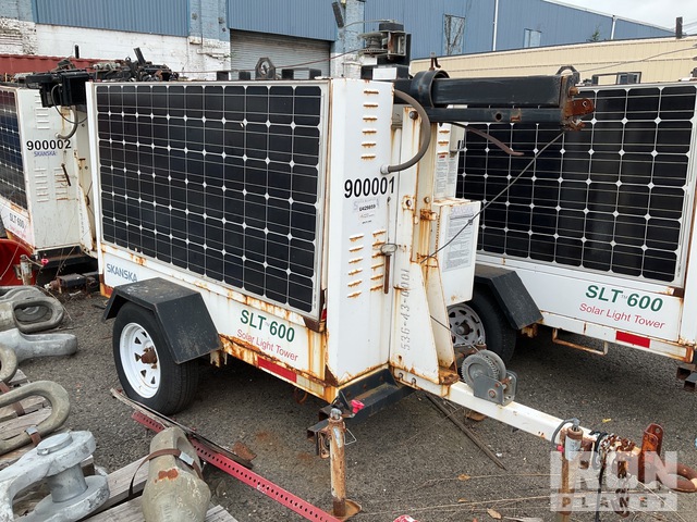 2011 Progress Solar Solutions SLT600 Solar Light Tower in Carteret, New ...