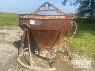 Gar-Bro 454-R Concrete Bucket Attachment in Owensboro, Kentucky, United ...