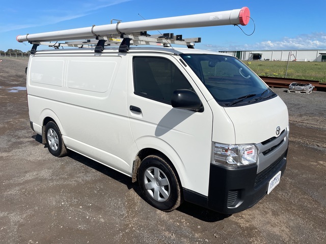 Government Vans: Passenger, Step Vans & Cargo | GovPlanet