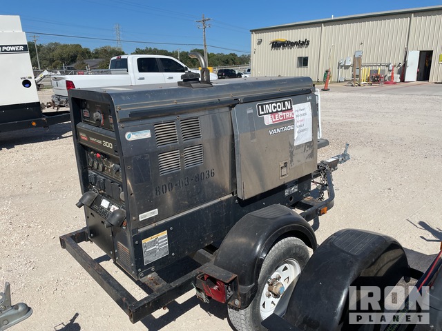 Lincoln Electric Vantage 300 Mobile Multi-Process Engine Driven Welder ...