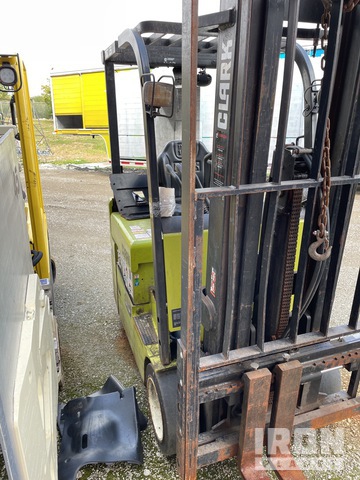 2014 Clark TMX25 Electric Forklift in Lake Orion, Michigan, United ...