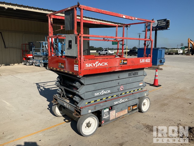 2015 Skyjack SJIII 4632 Electric Scissor Lift, Scissorlift